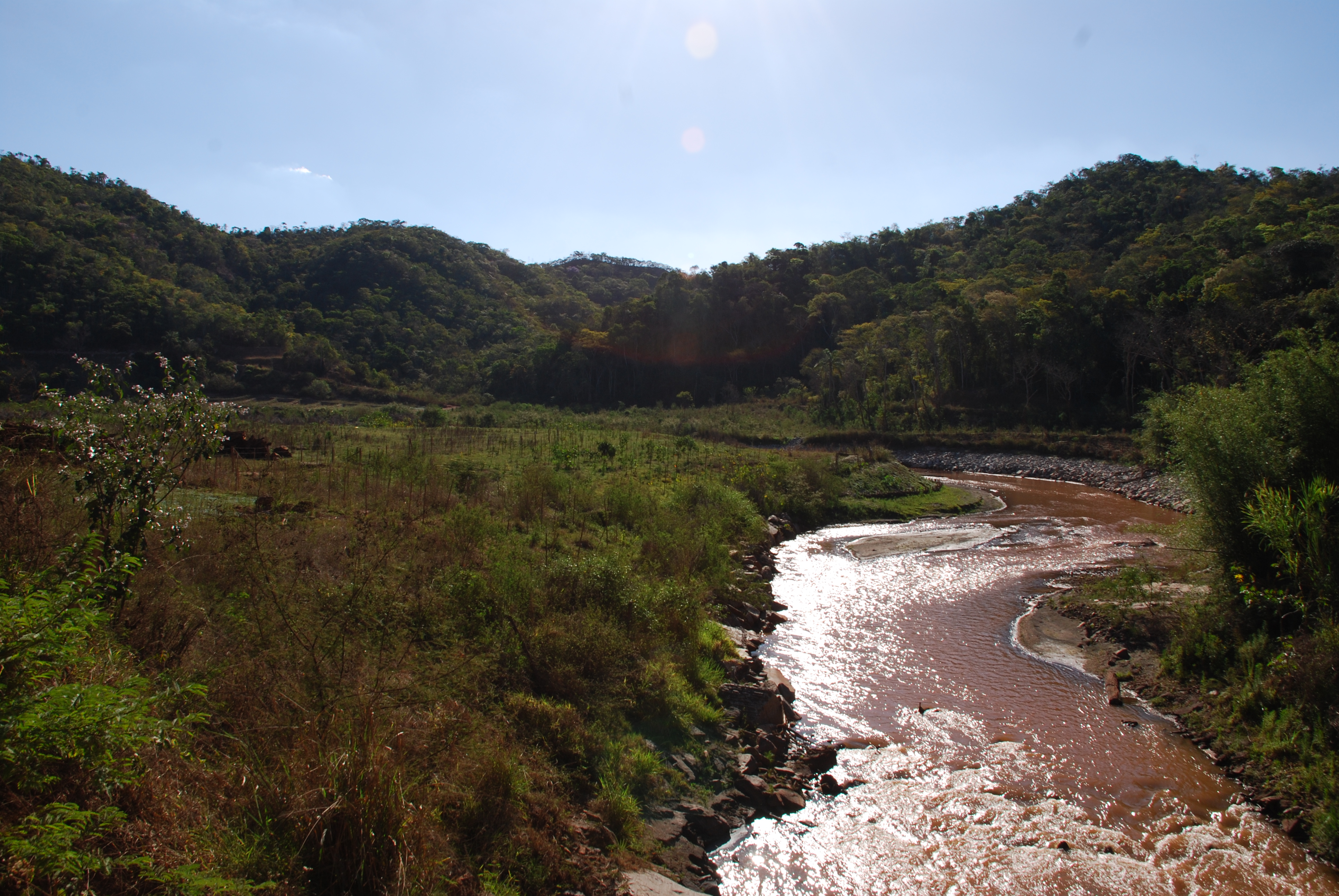 Qualidade da água na bacia do rio Doce piora dois anos após tragédia em ...
